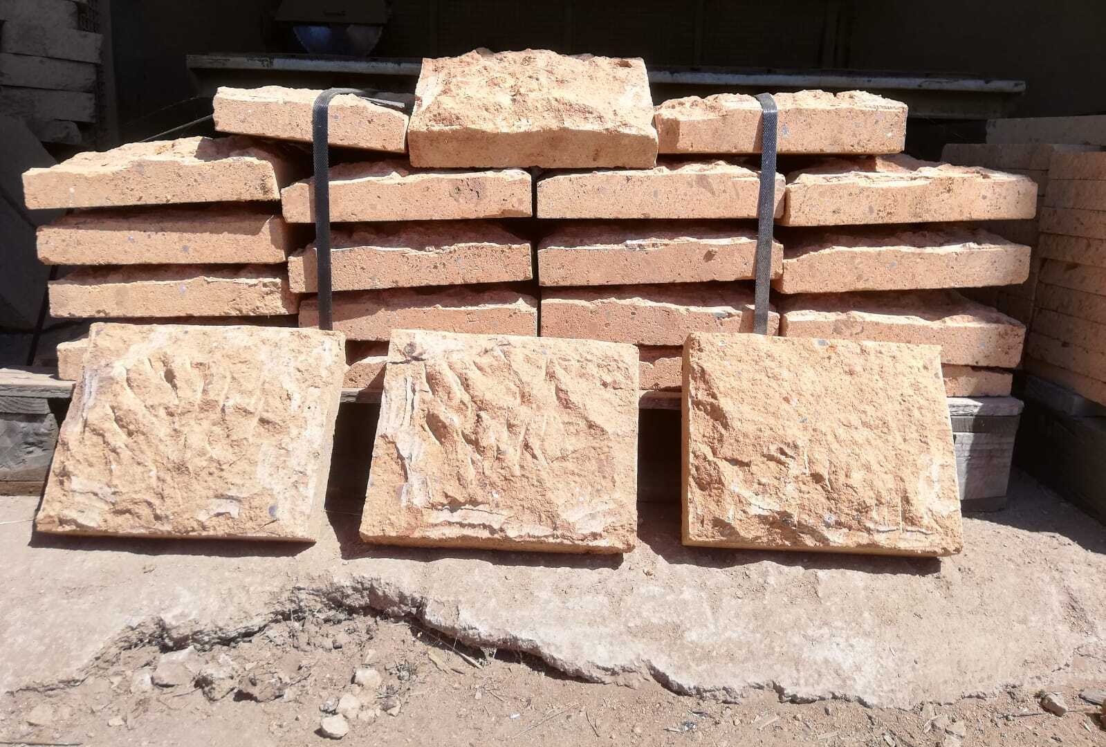 Lastre di tufo | Roma | Esman - Cava Lapilli e Pietre