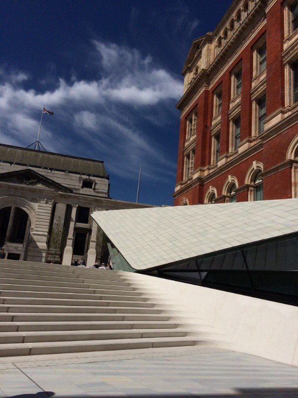 V&A Museum - Sainsbury Gallery Wedge Wire Open Grid Floors