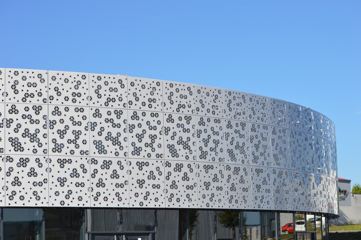 Wedge Wire, Mesh & Corrugated Perforated Metal & Cladding UK | Intamesh