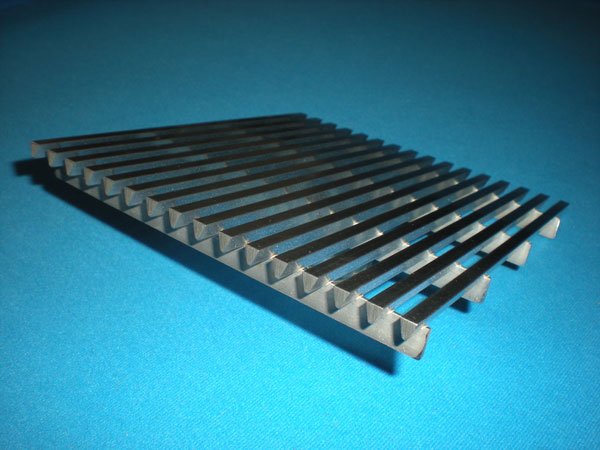 Wedge Wire, Mesh & Corrugated Perforated Metal & Cladding UK | Intamesh