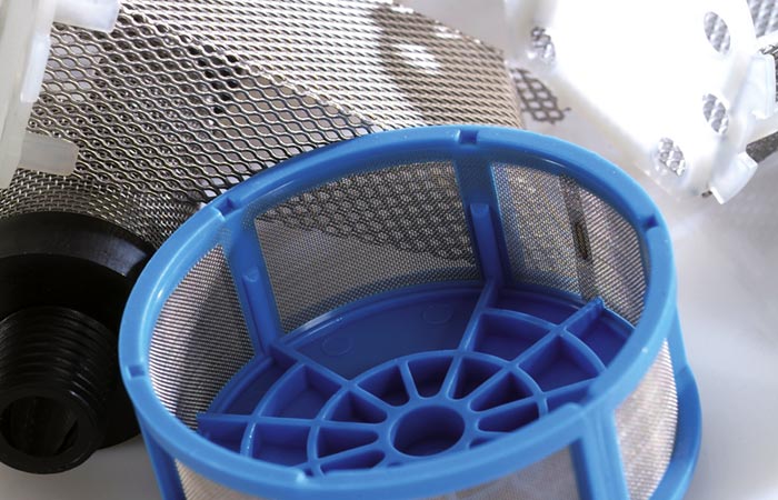 Industrial Wedge Wire Screens & Mesh Filter Elements UK | Intamesh