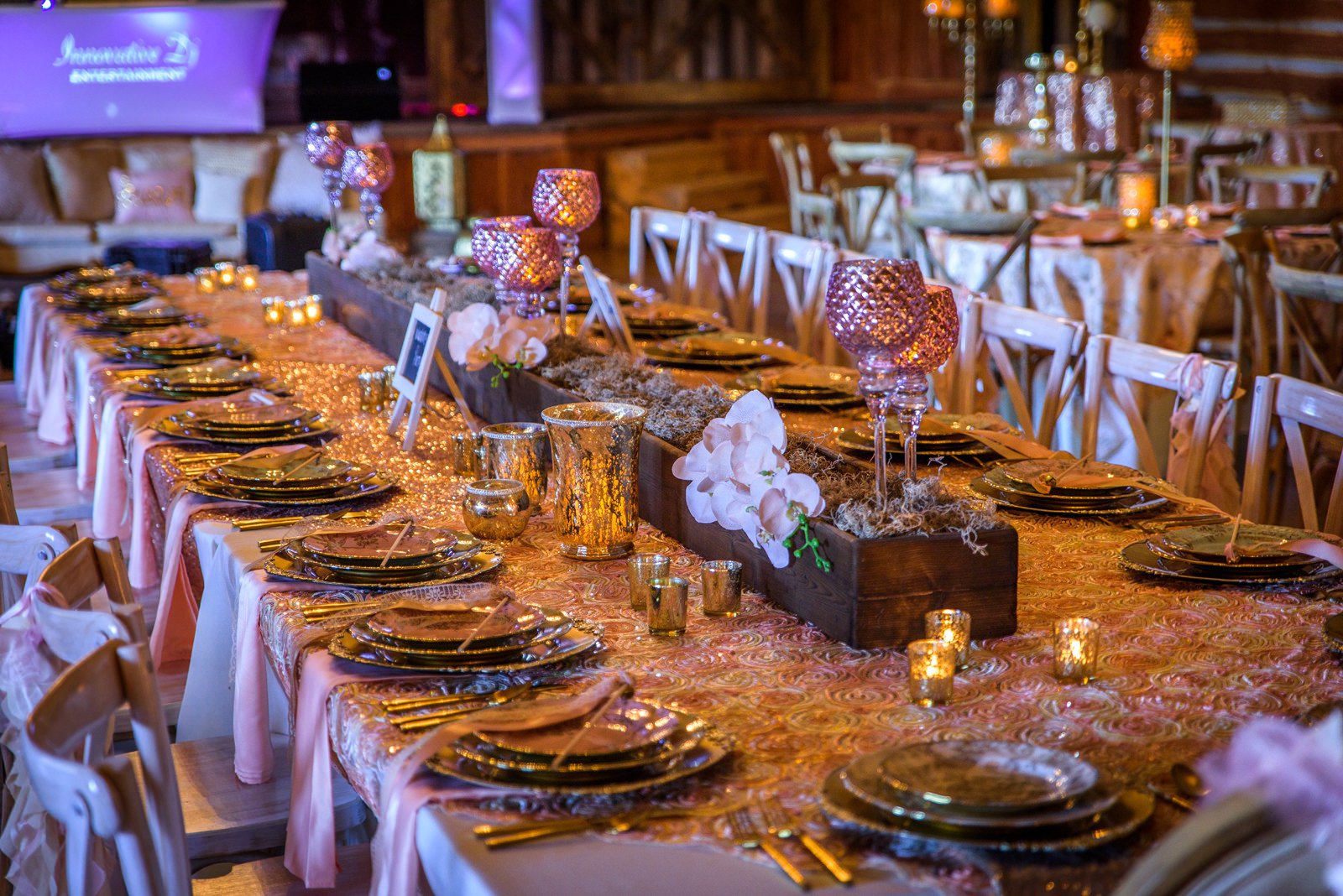 The Saloon | Twisted Ranch Weddings | Austin, TX