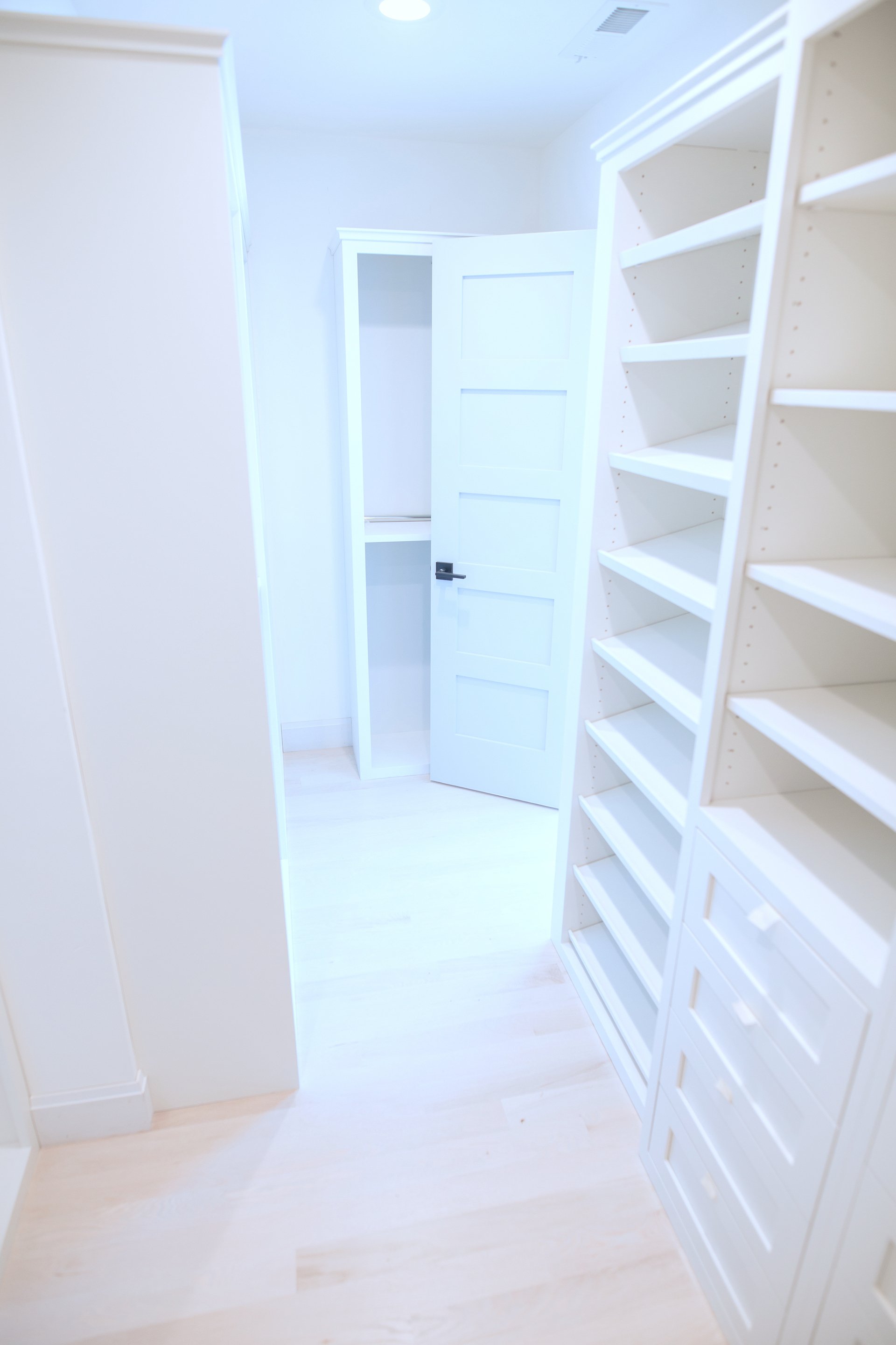 View Our Portfolio | Millpond Kitchens | Wilton, Connecticut