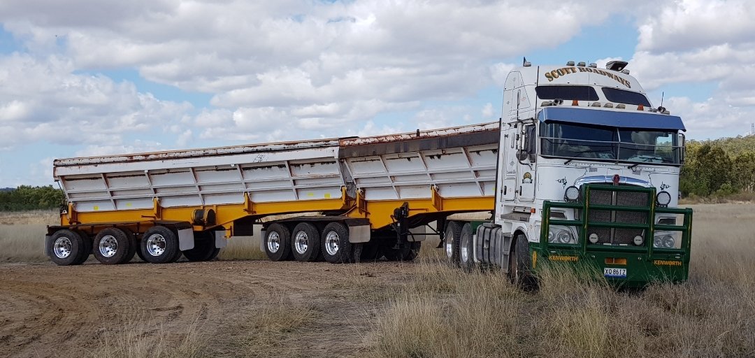 Grain, Gravel, Soil & Manure Cartage