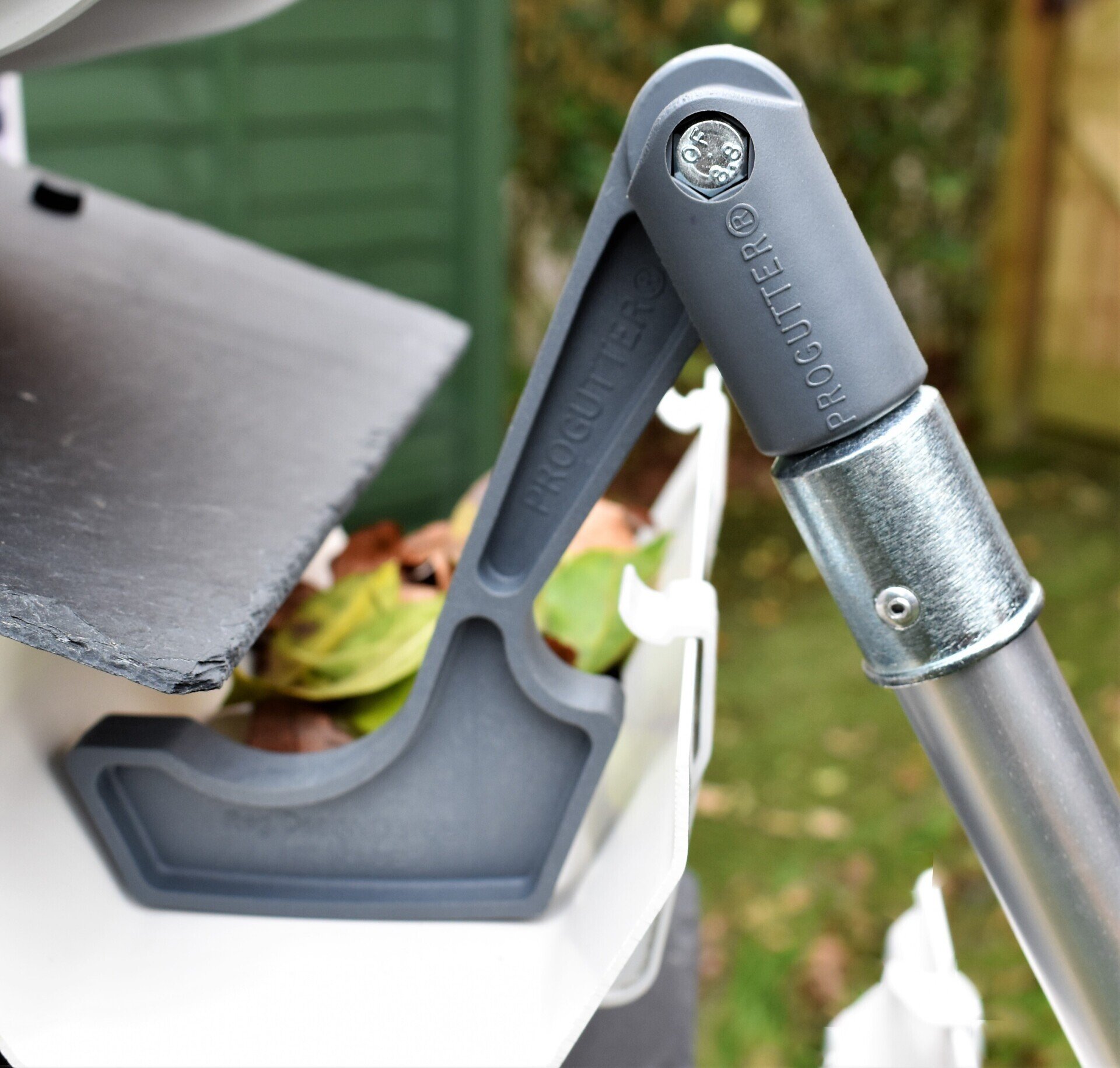 Gutter cleaning tools