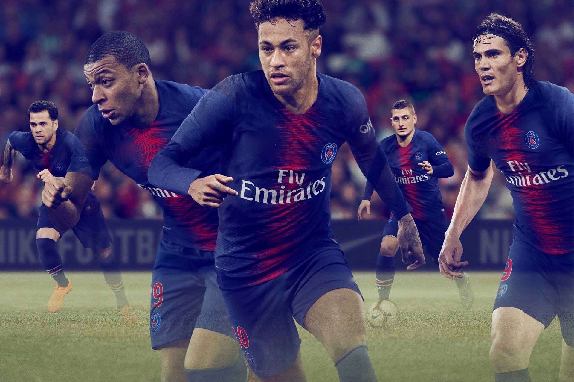 A la venta ya los 3 uniformes del Paris St. Germain 2018