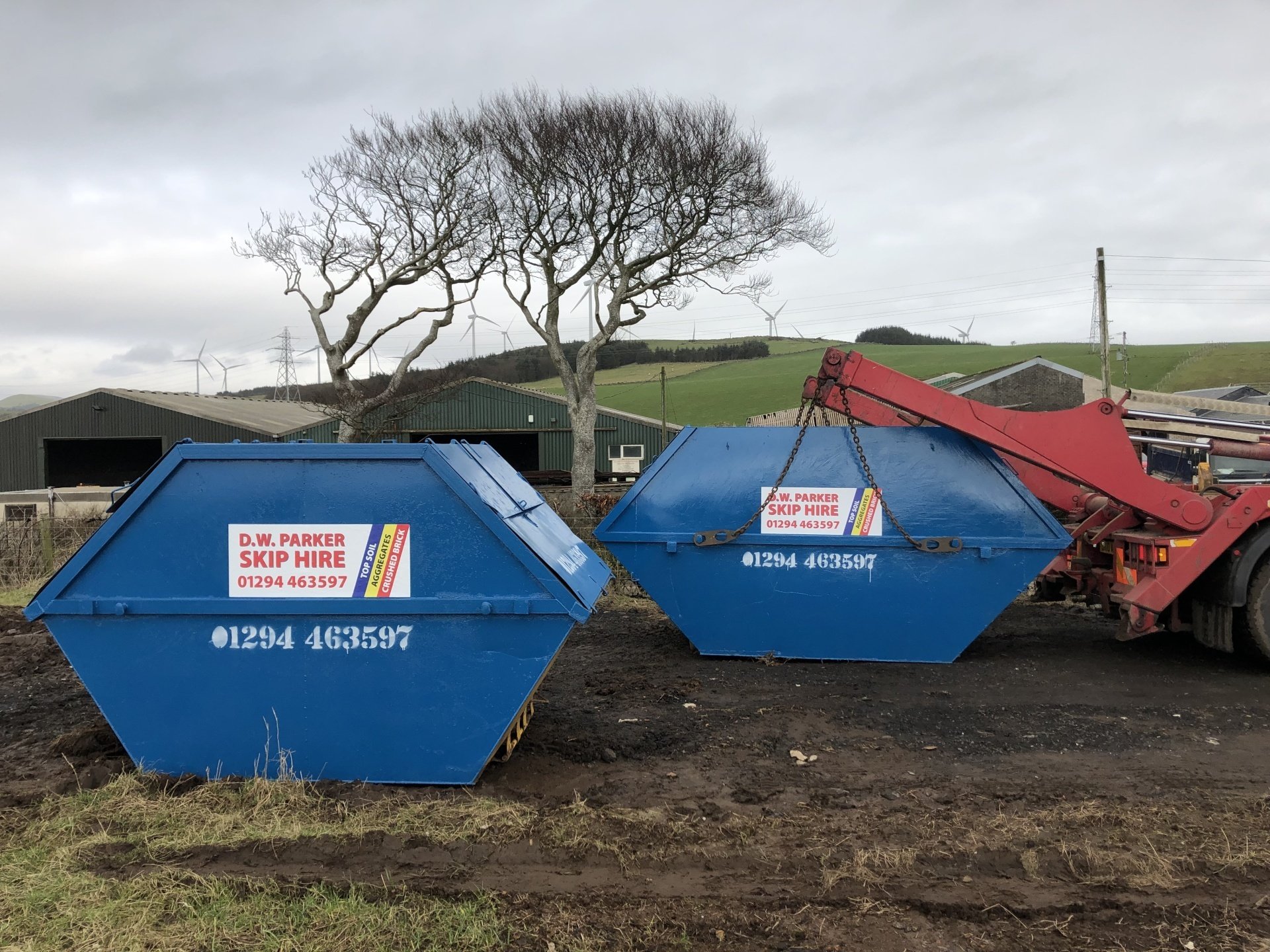 4, 6, and 8 yard skips available in Ayrshire | D.W Parker Skips