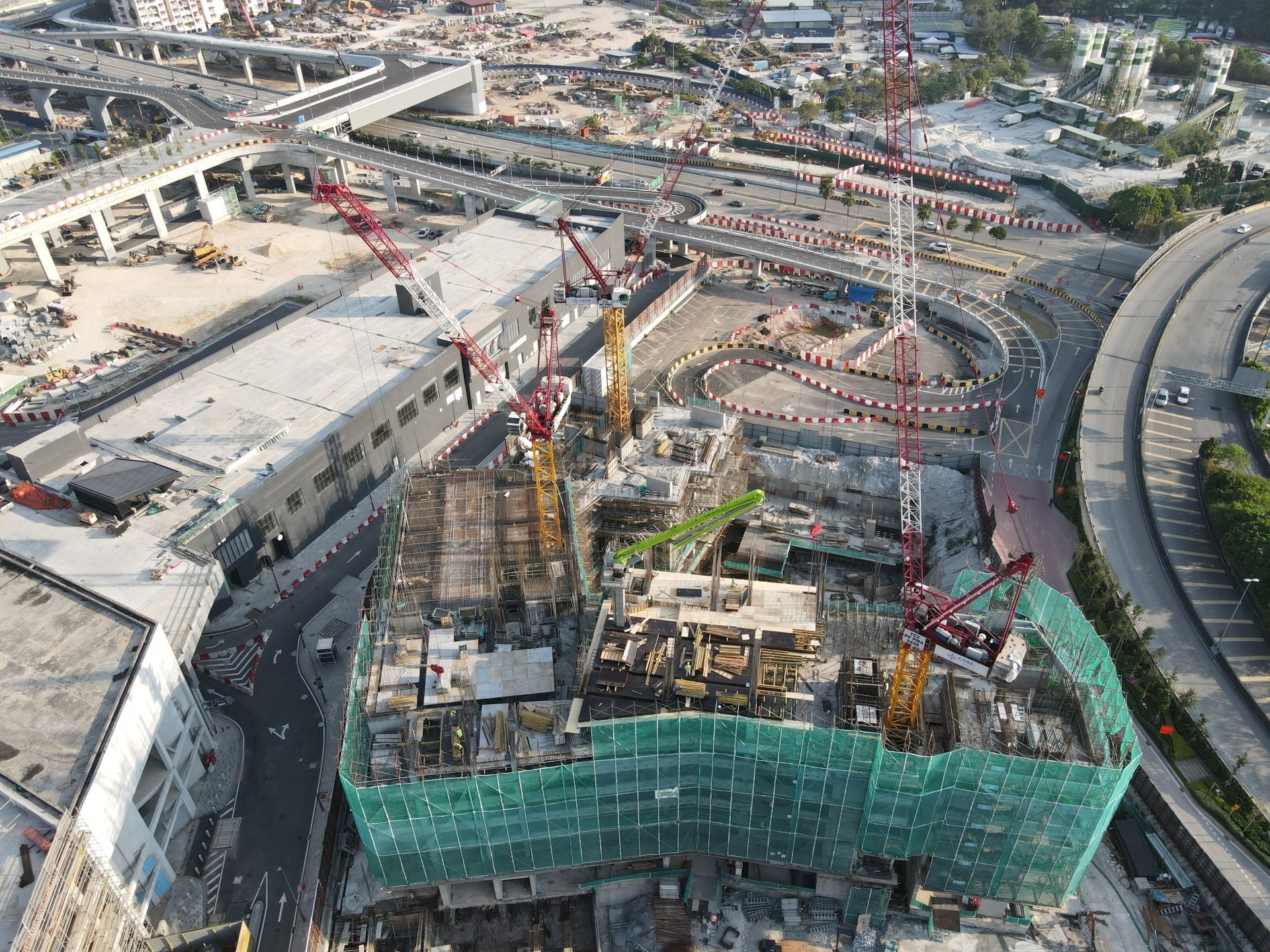 Residence Property Kuala Lumpur - CORE Precious Development Sdn. Bhd.