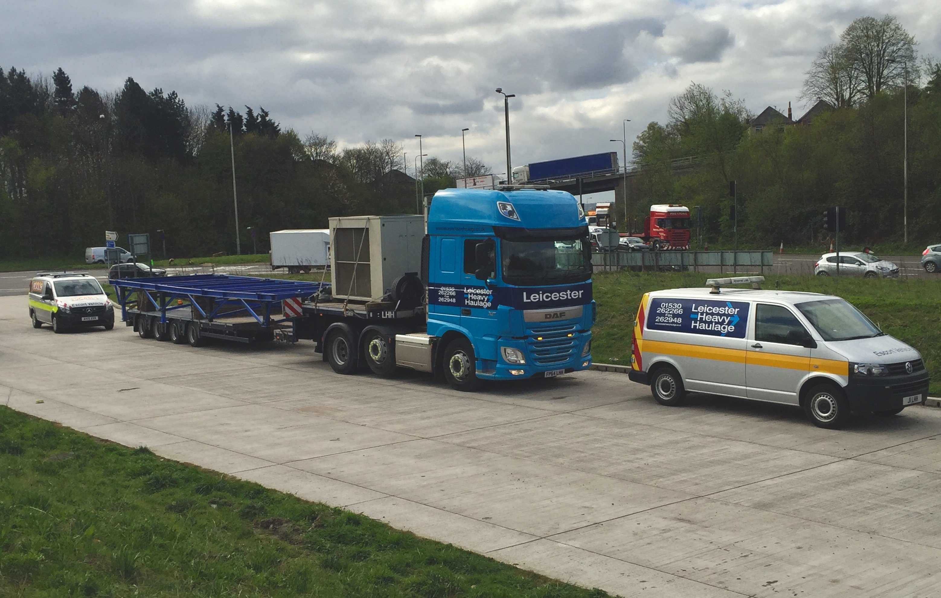 For Abnormal Load Escort Services and Pilot Cars in England, Scotland ...