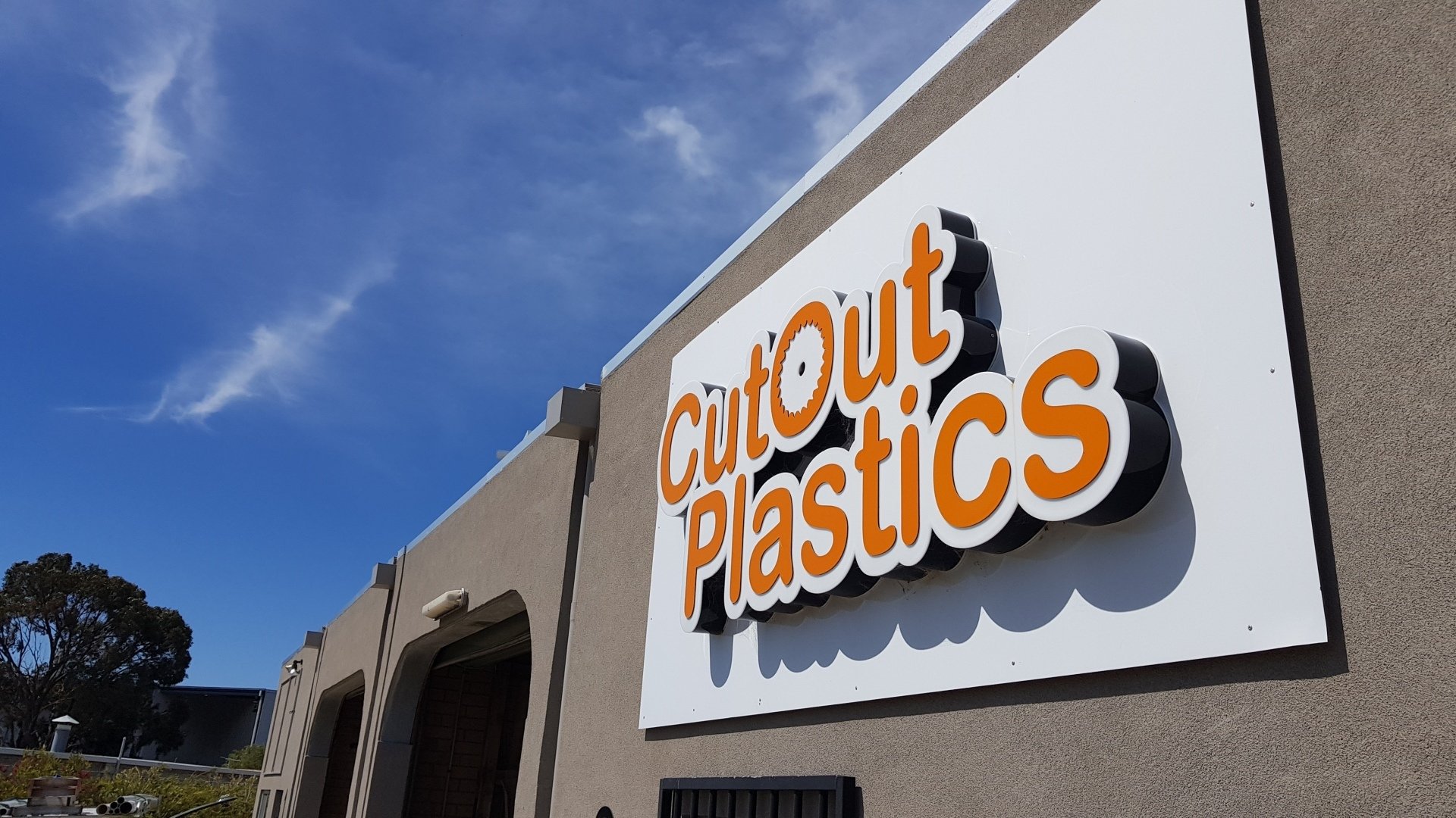 Cut Plastic Sheets for All Your Needs | CutOut Plastics
