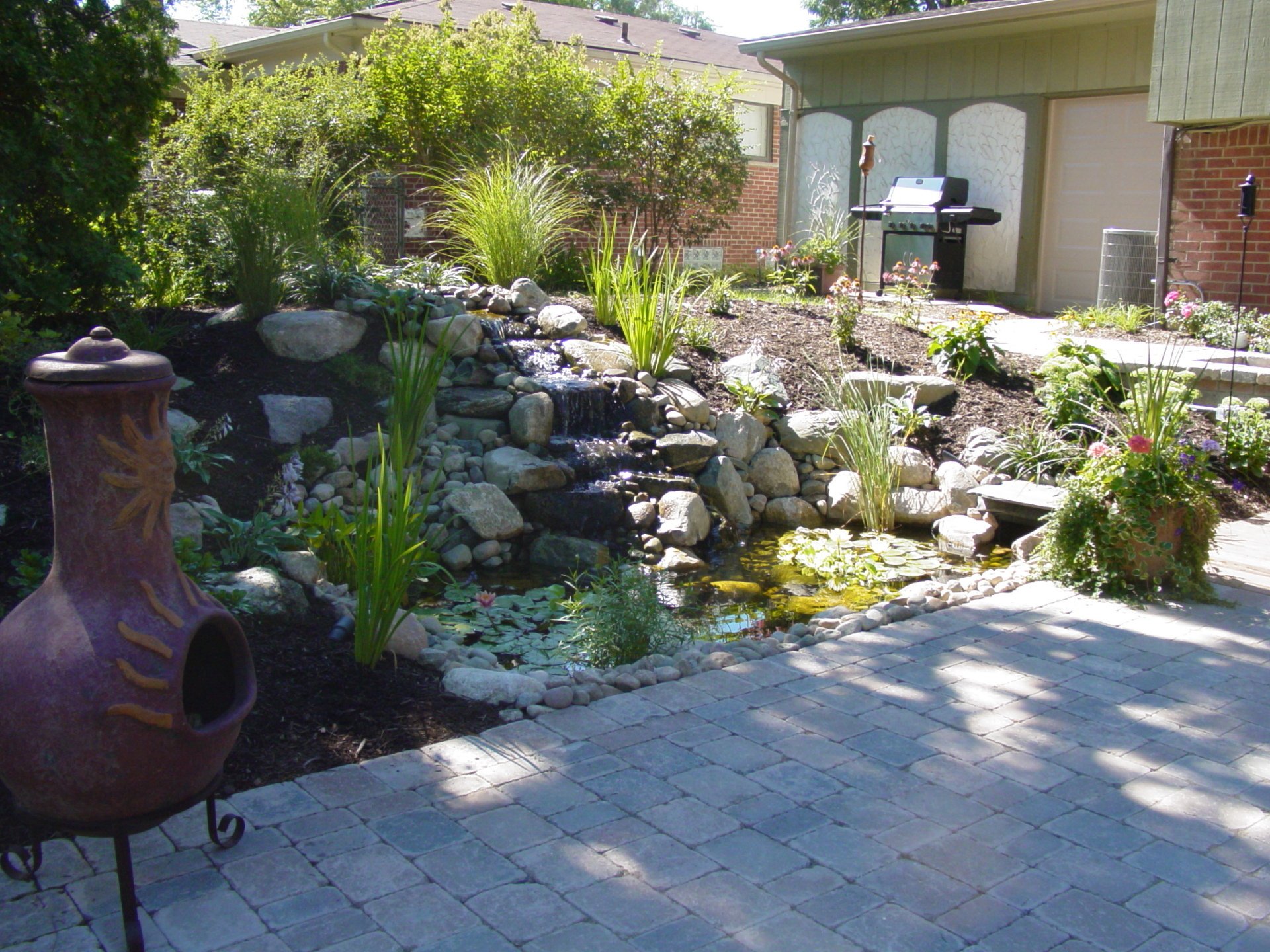 Golf Stream Group - Boulders & Natural Stone Outcropping