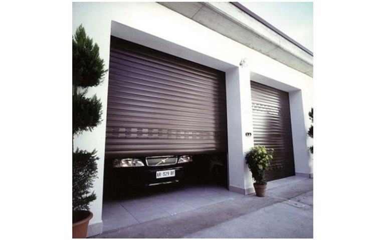 Fornitura porte per garage - Cervia - Ravenna - SIAS Infissi