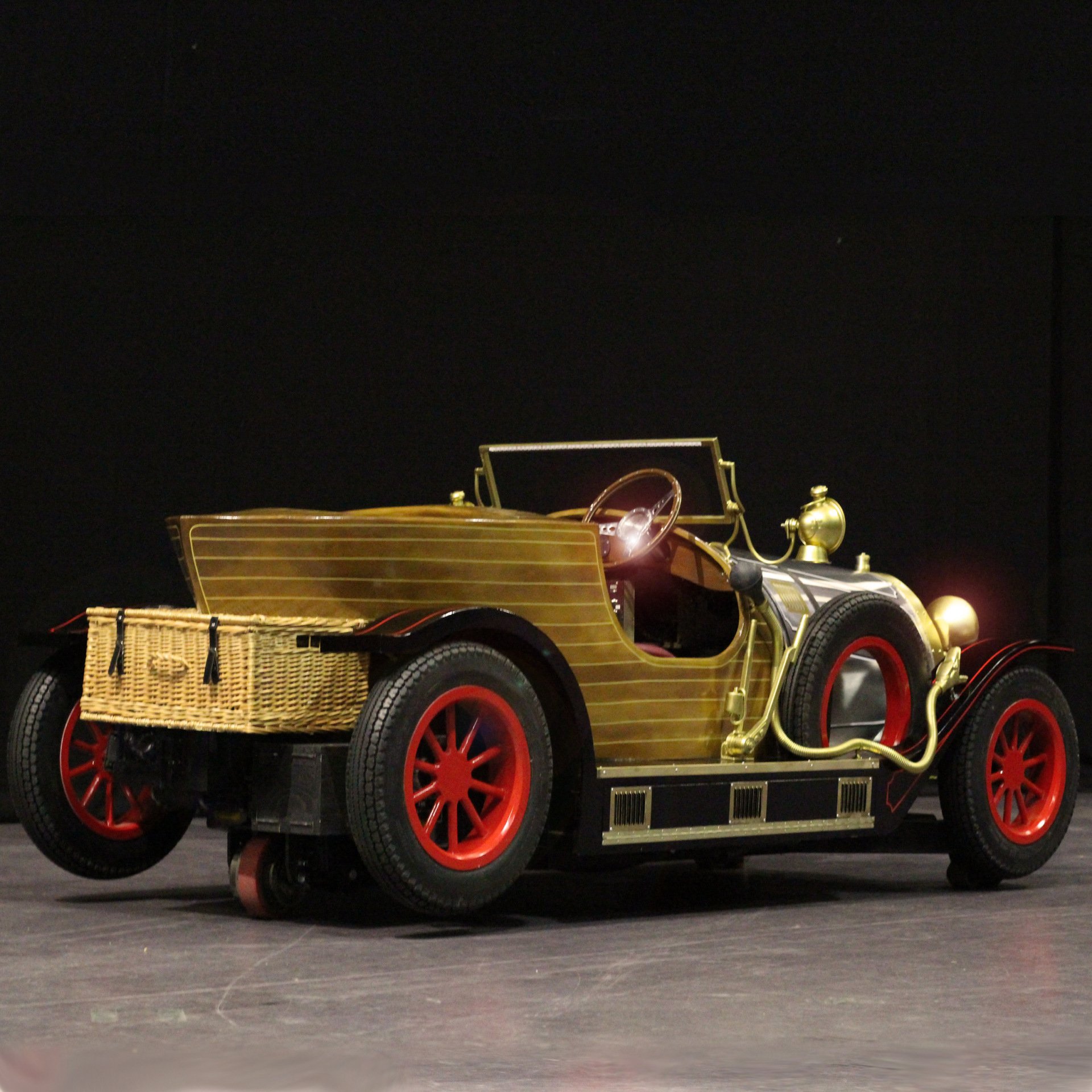 Chitty Car Hire by Blue Chilli Flying in the UK