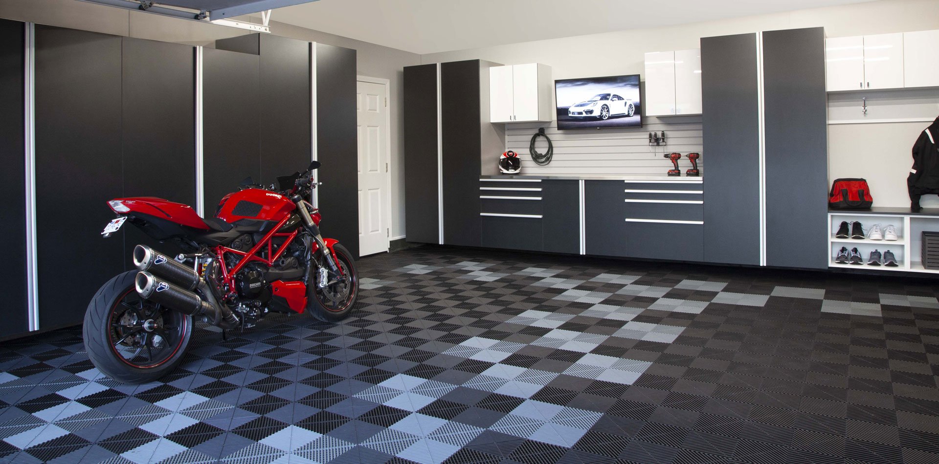Gallery | Custom Storage Solutions | Closets, Garages, Pantries & More