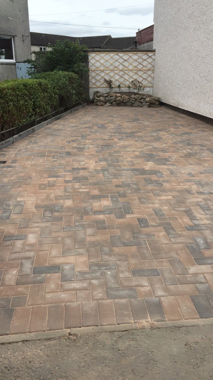 Monoblocking installations from Edinburgh Paving Solutions