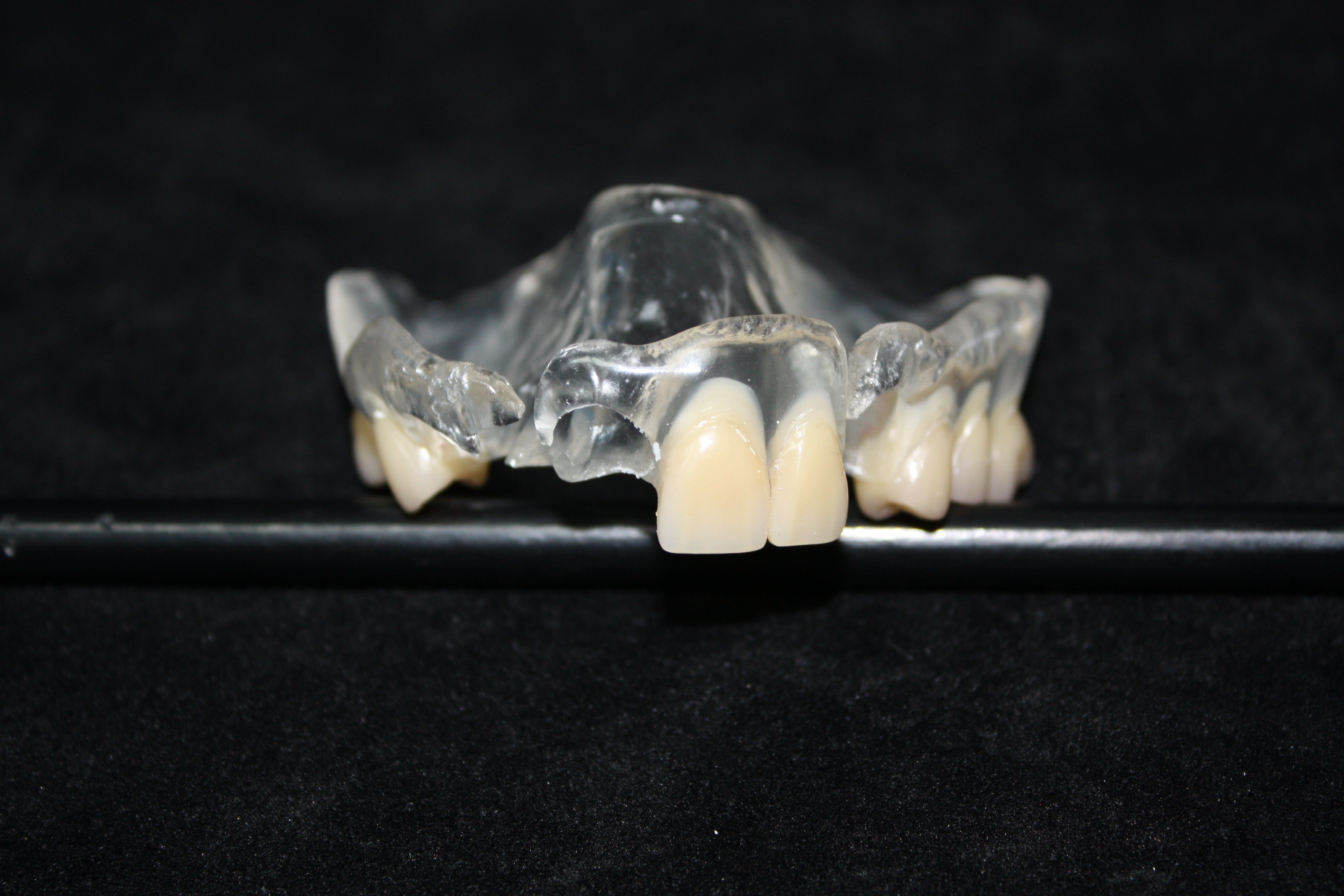 Schweizer Zahntechnik