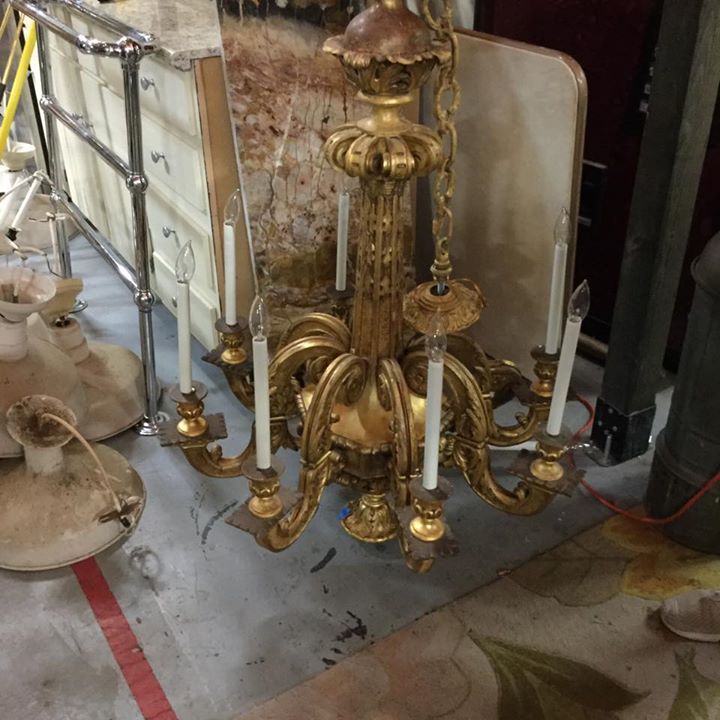 Discount Home Warehouse