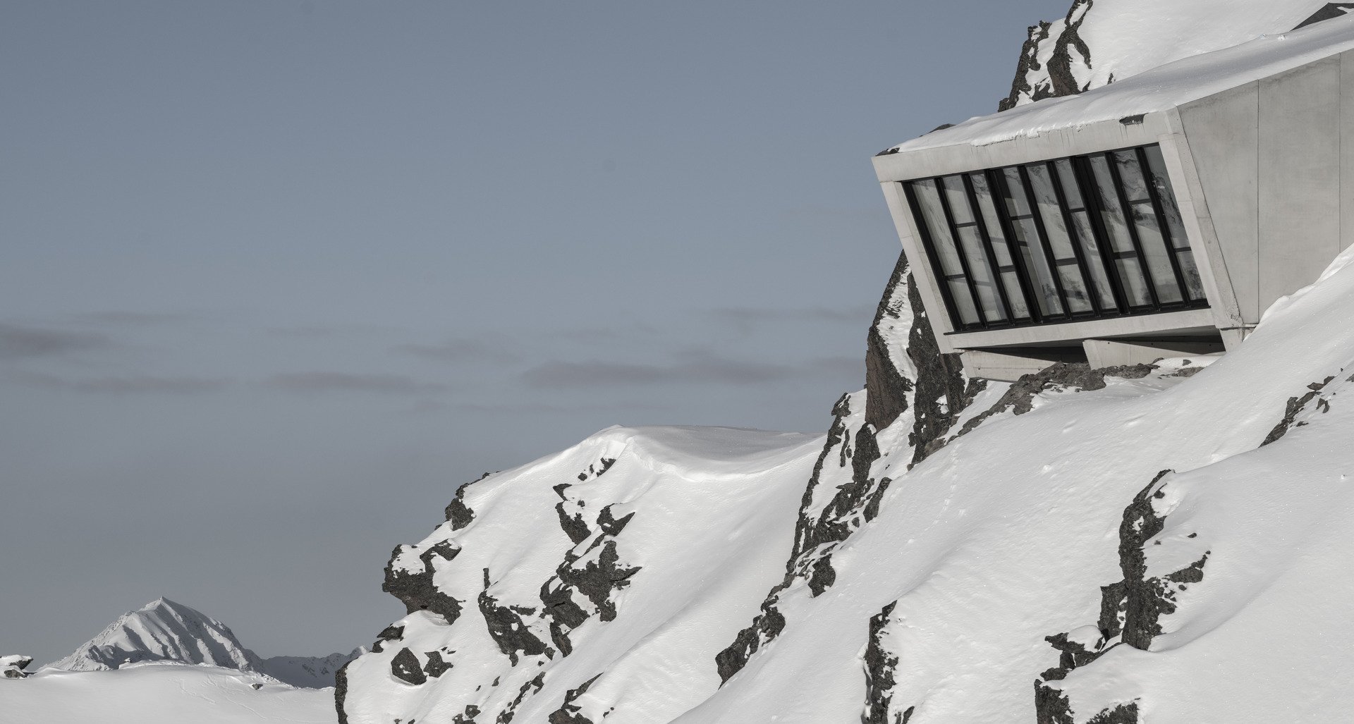 007 Elements: Sölden boasts Tirol's most spectacular Summit Experience