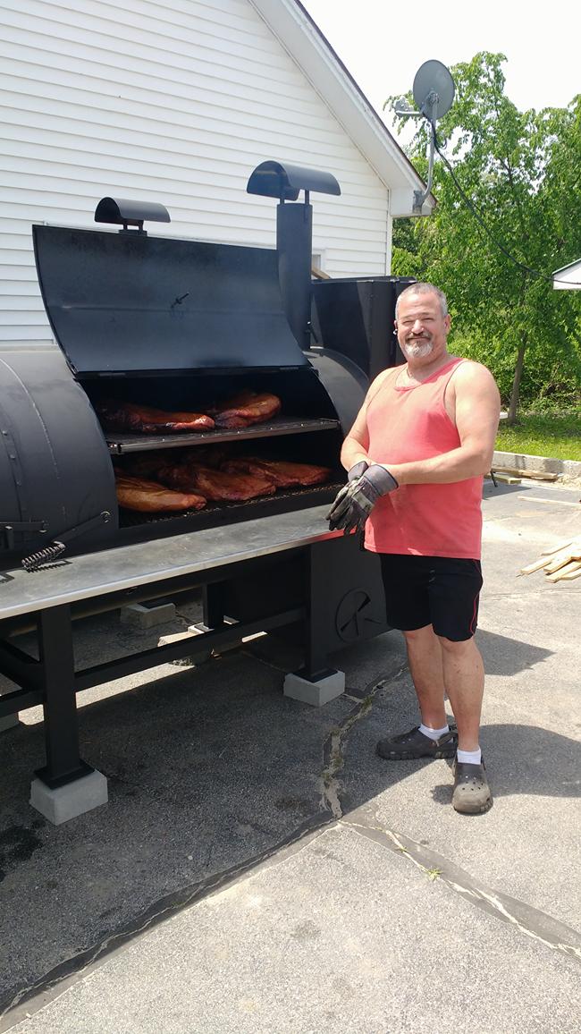 Smokin' Dave's Backyard BBQ | Norway, ME | Family Restaurant