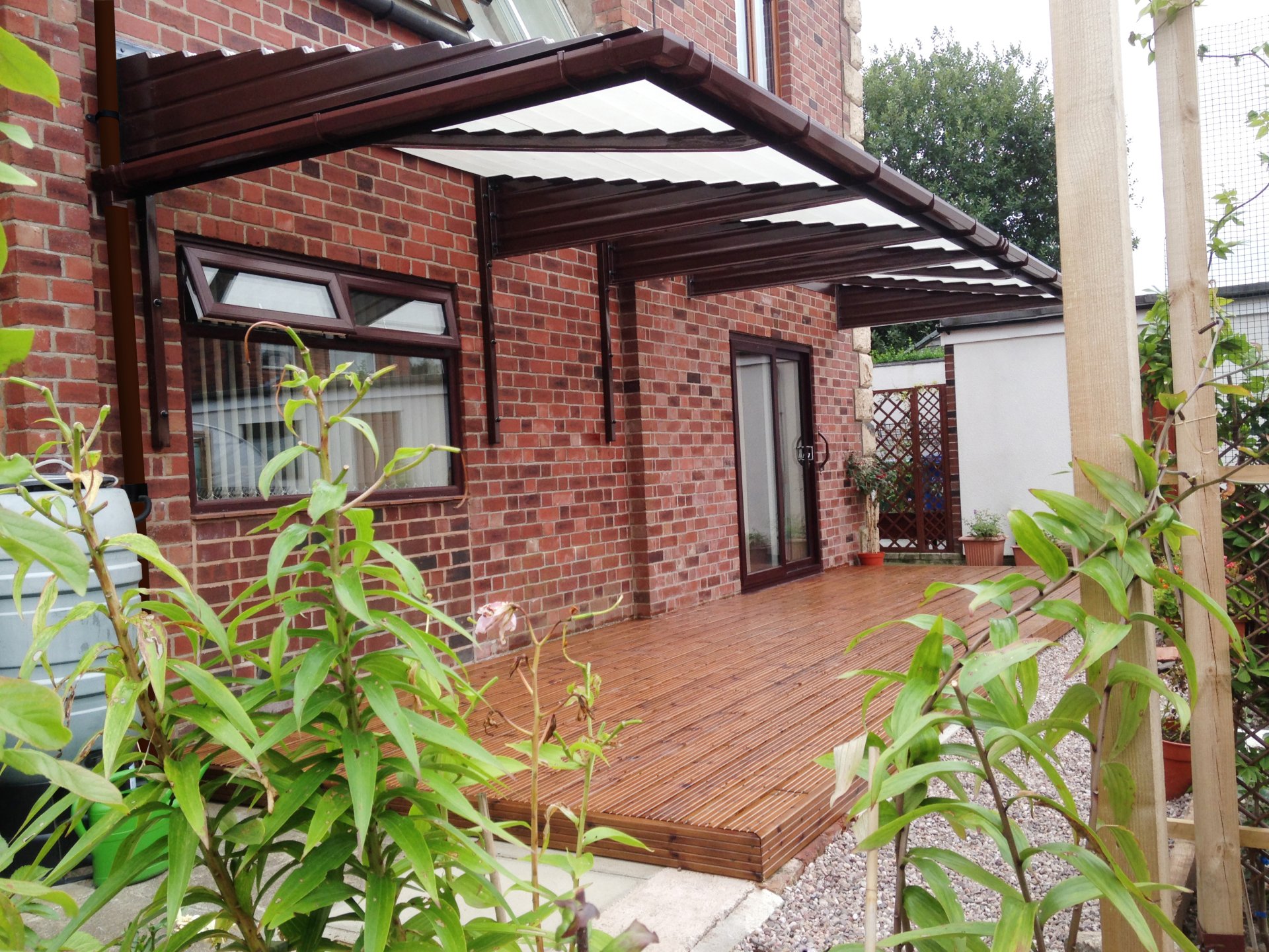 Call Canopies Scotland for beautiful awnings in Stirling
