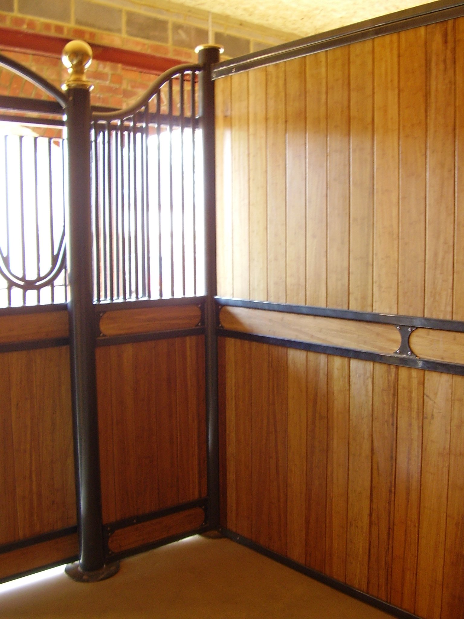 Loddon Equestrian Limited - Raveningham, Norwich, Norfolk - Gallery