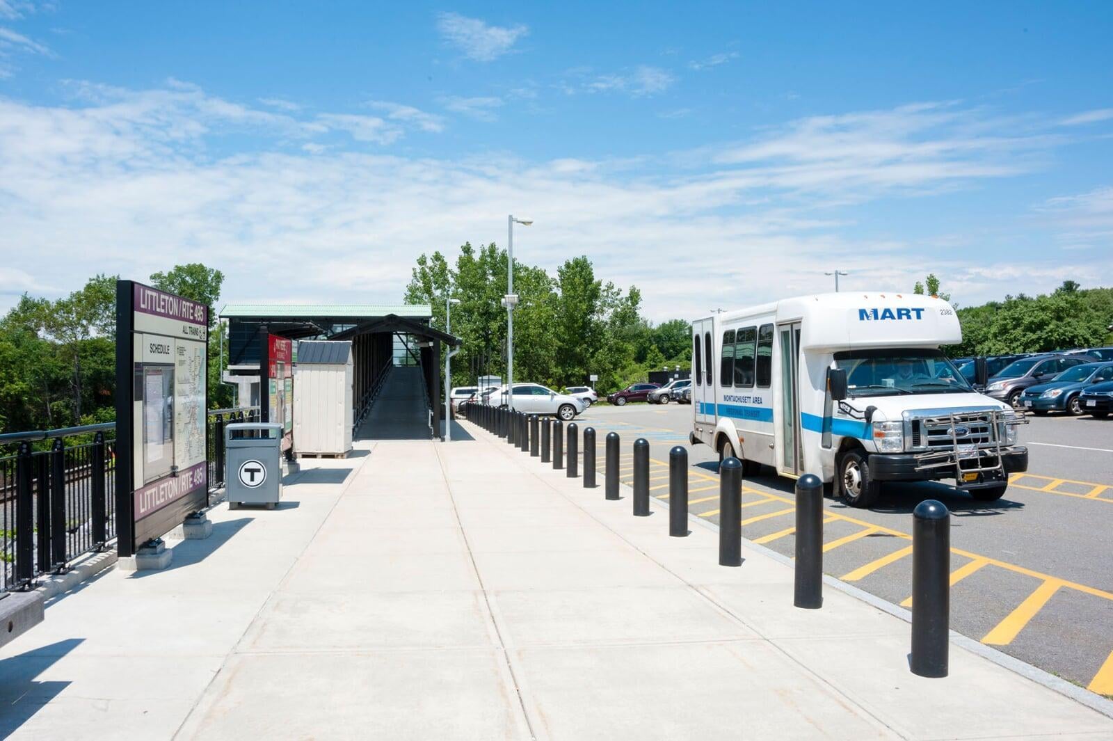 Commuter Shuttles | CrossTown Connect TMA