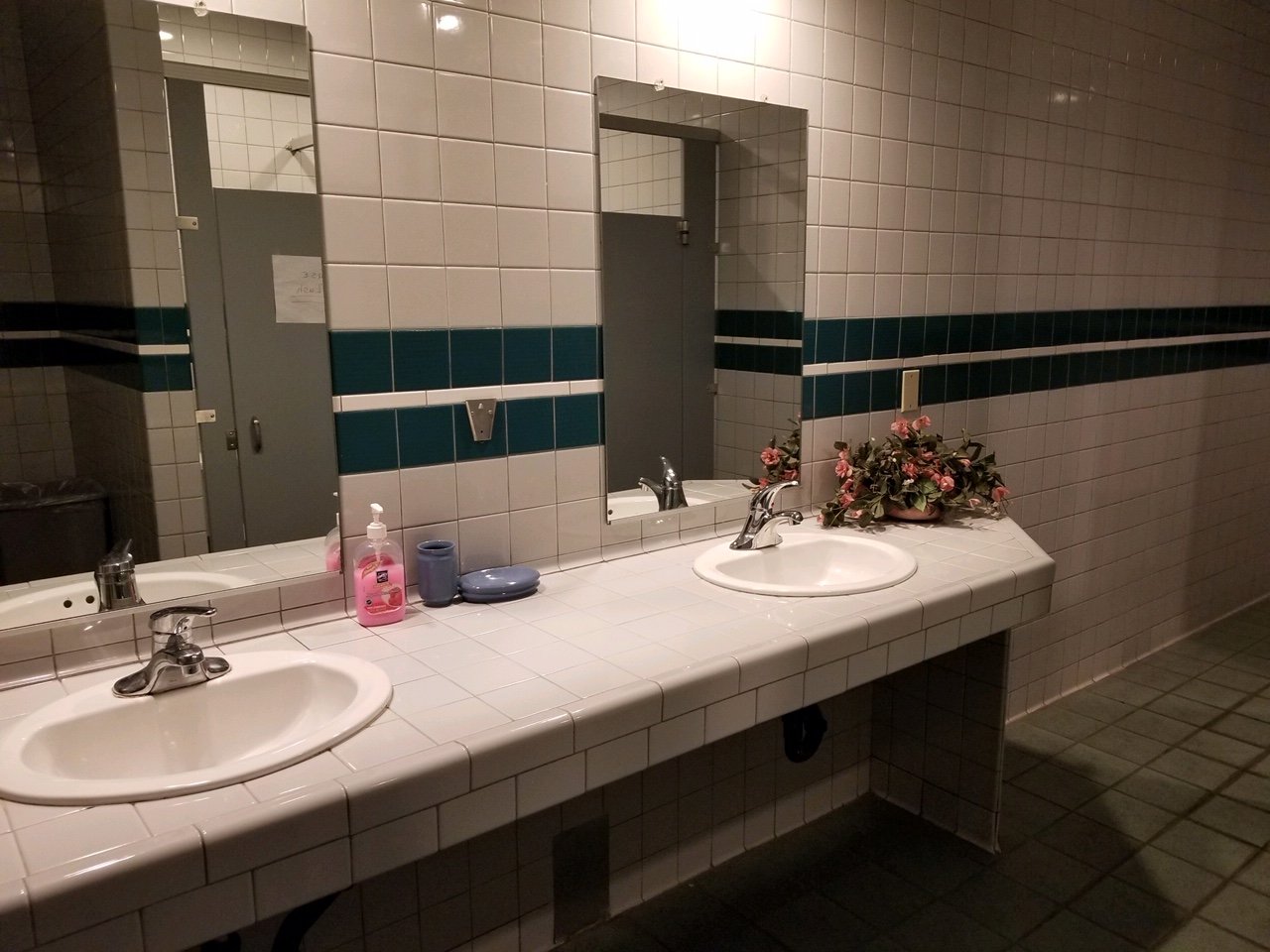 San Bernardino RV Park | Terrace Village RV Park