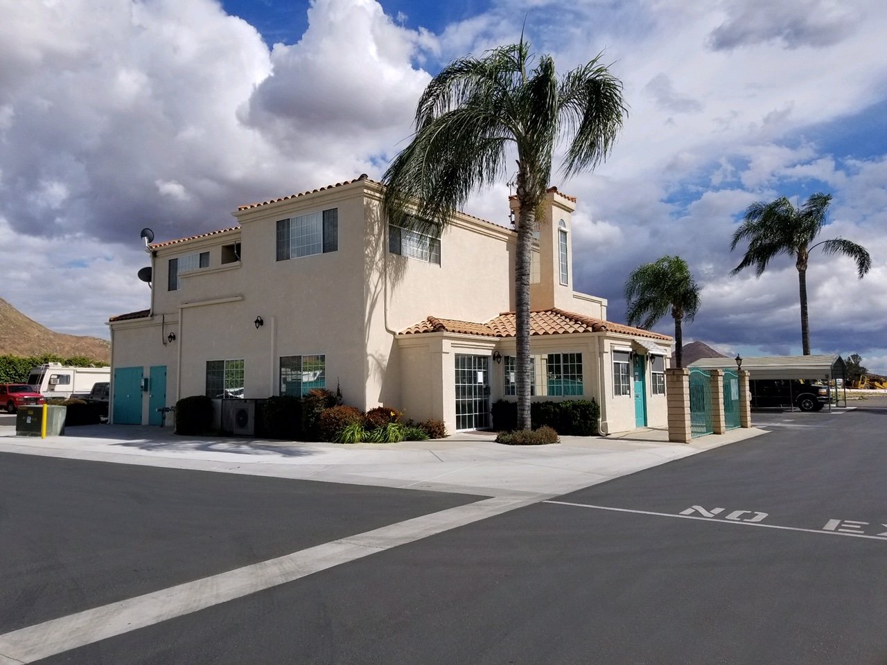 San Bernardino RV Park | Terrace Village RV Park