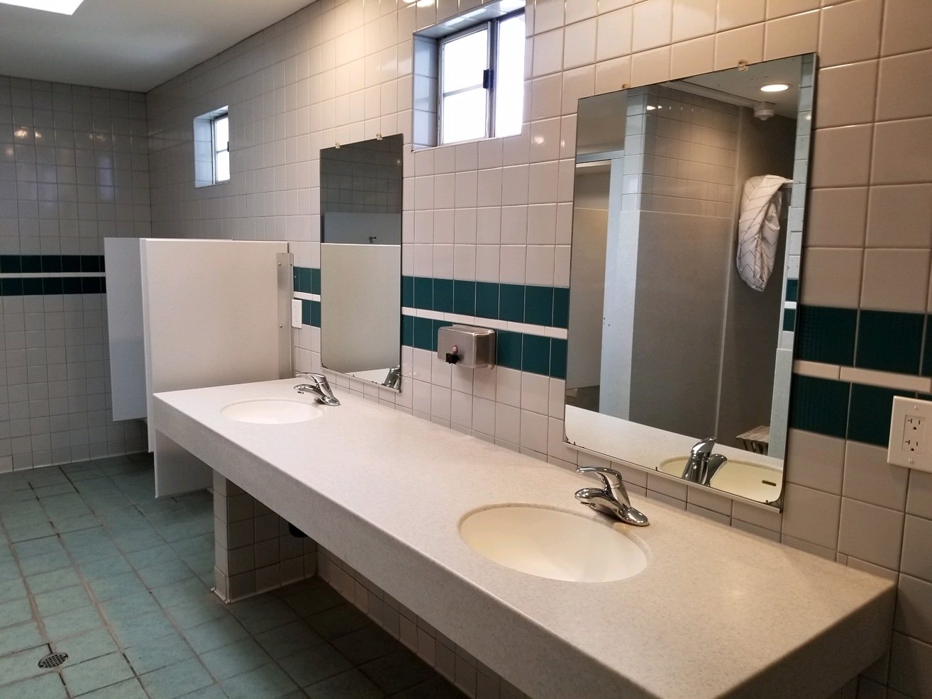 San Bernardino RV Park | Terrace Village RV Park