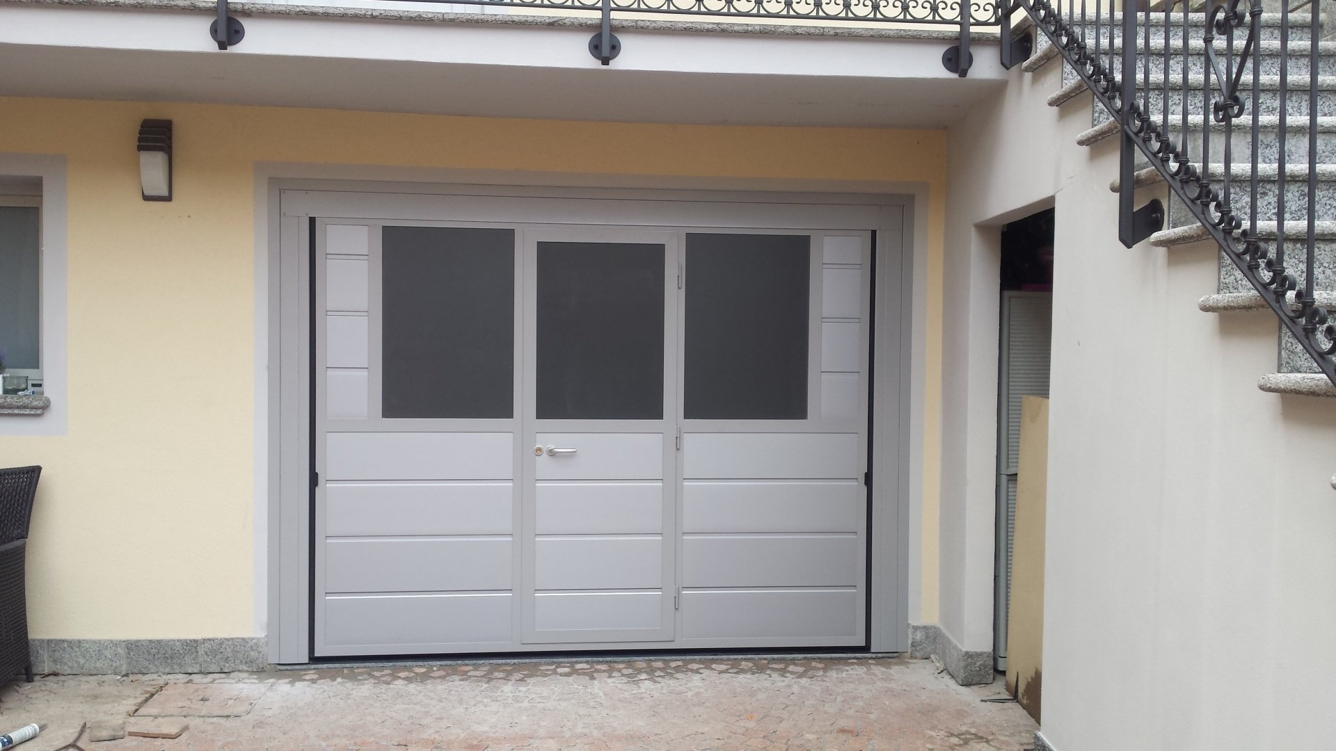 Portelloni per box | Arcisate, VA | Varlaro Porte Basculanti