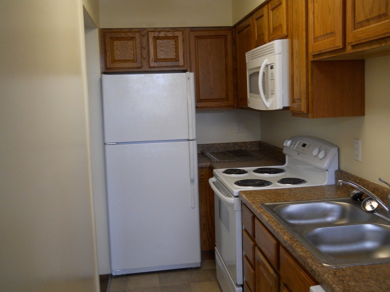 Madison Manor Apartments - Kier Property Management