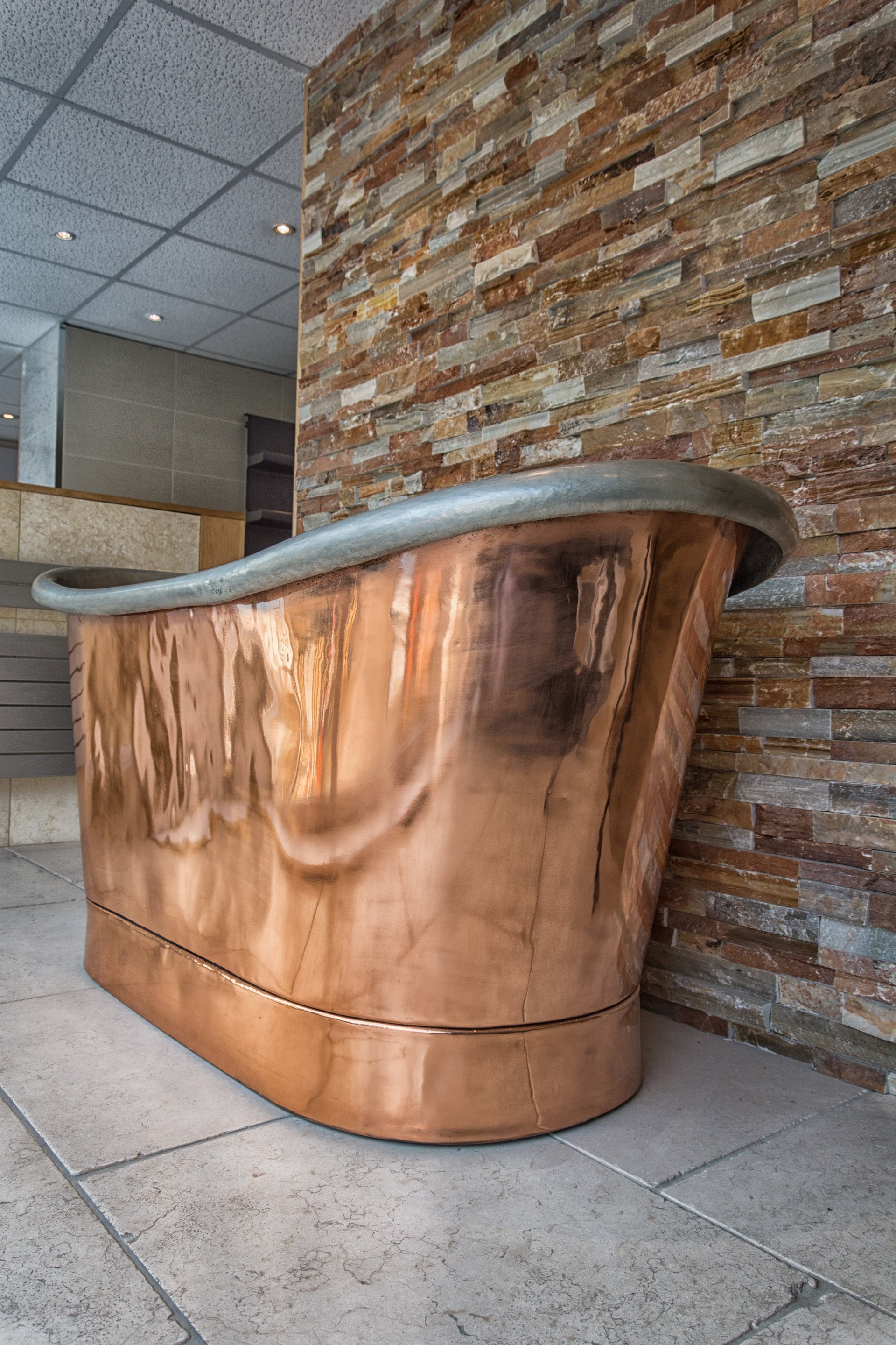 Choose the Right Bath for Your Interior!