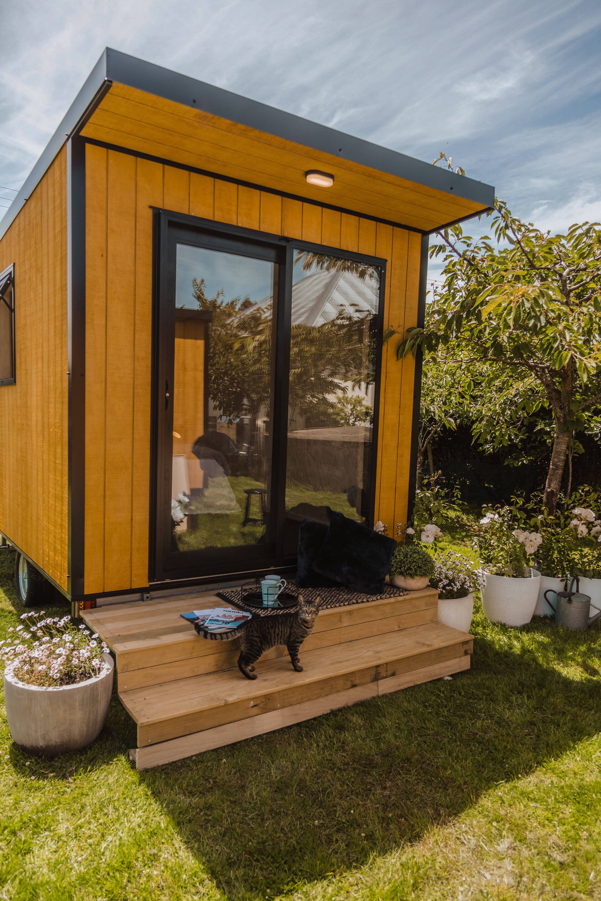 Rental Cabins for Sleepouts | Simple Mobile Cabins Southland