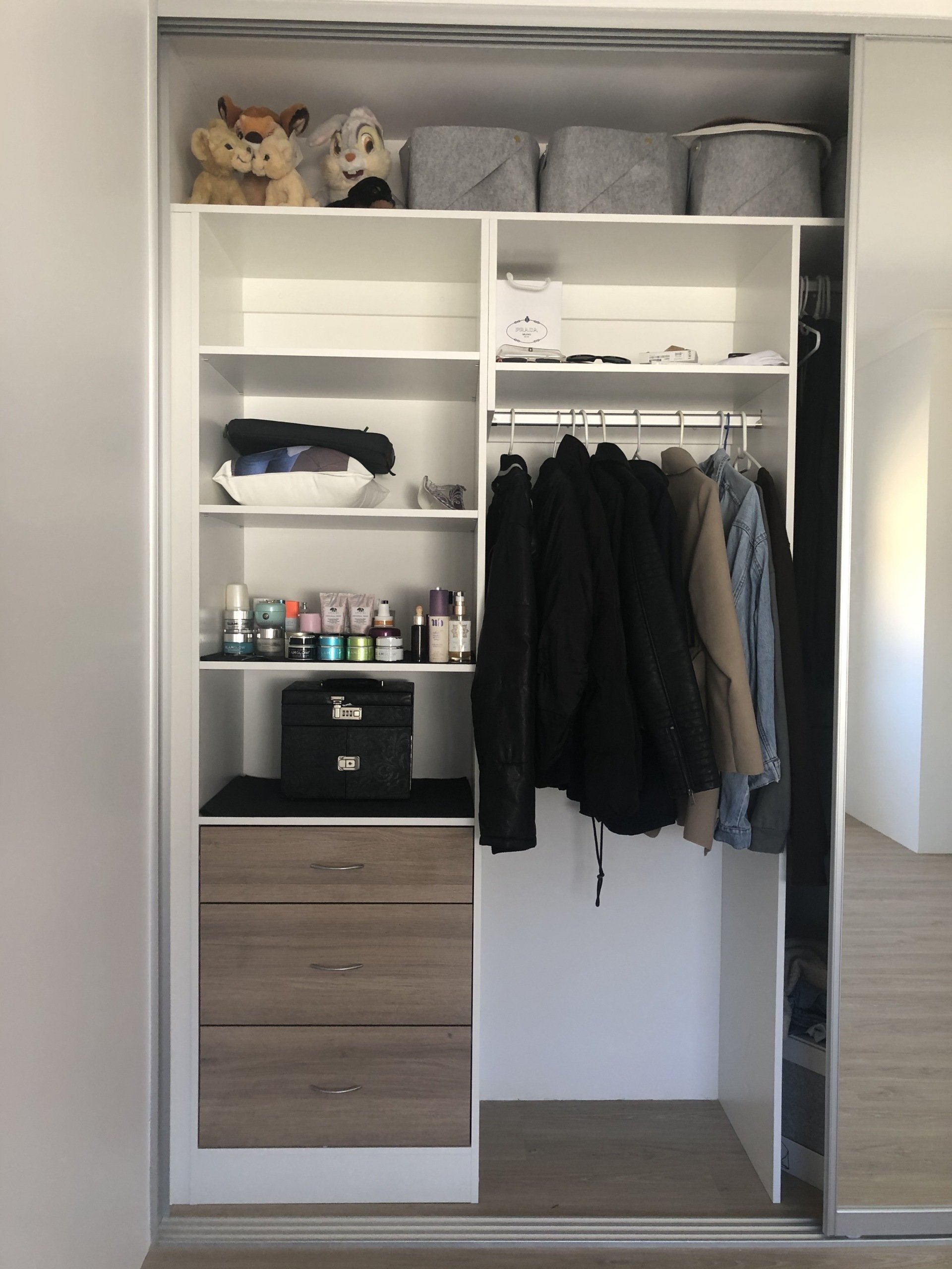 Wardrobes - Wardrobe Internals - Built In & Walk-In Robes - Closet ...