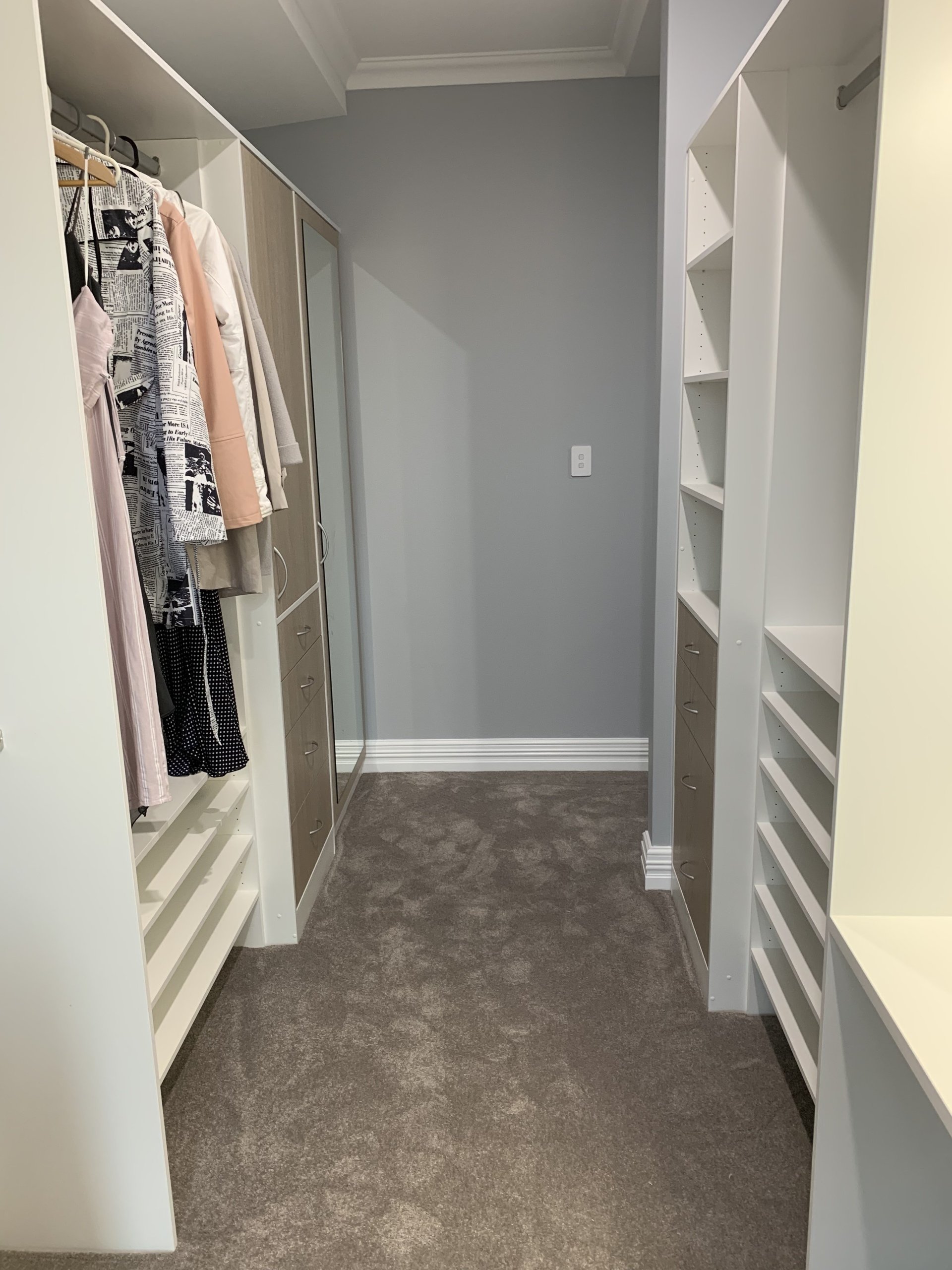 Walk-In Wardrobes & Walk In Robe Fit Outs Perth | Uzit