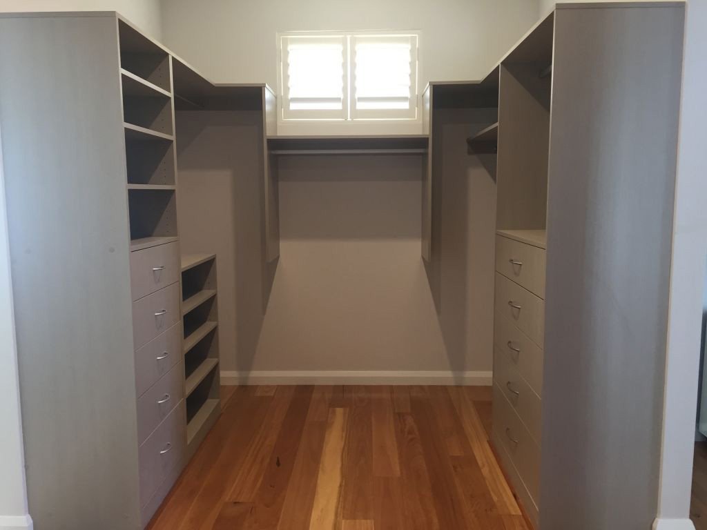 Walk-In Wardrobes & Walk In Robe Fit Outs Perth | Uzit