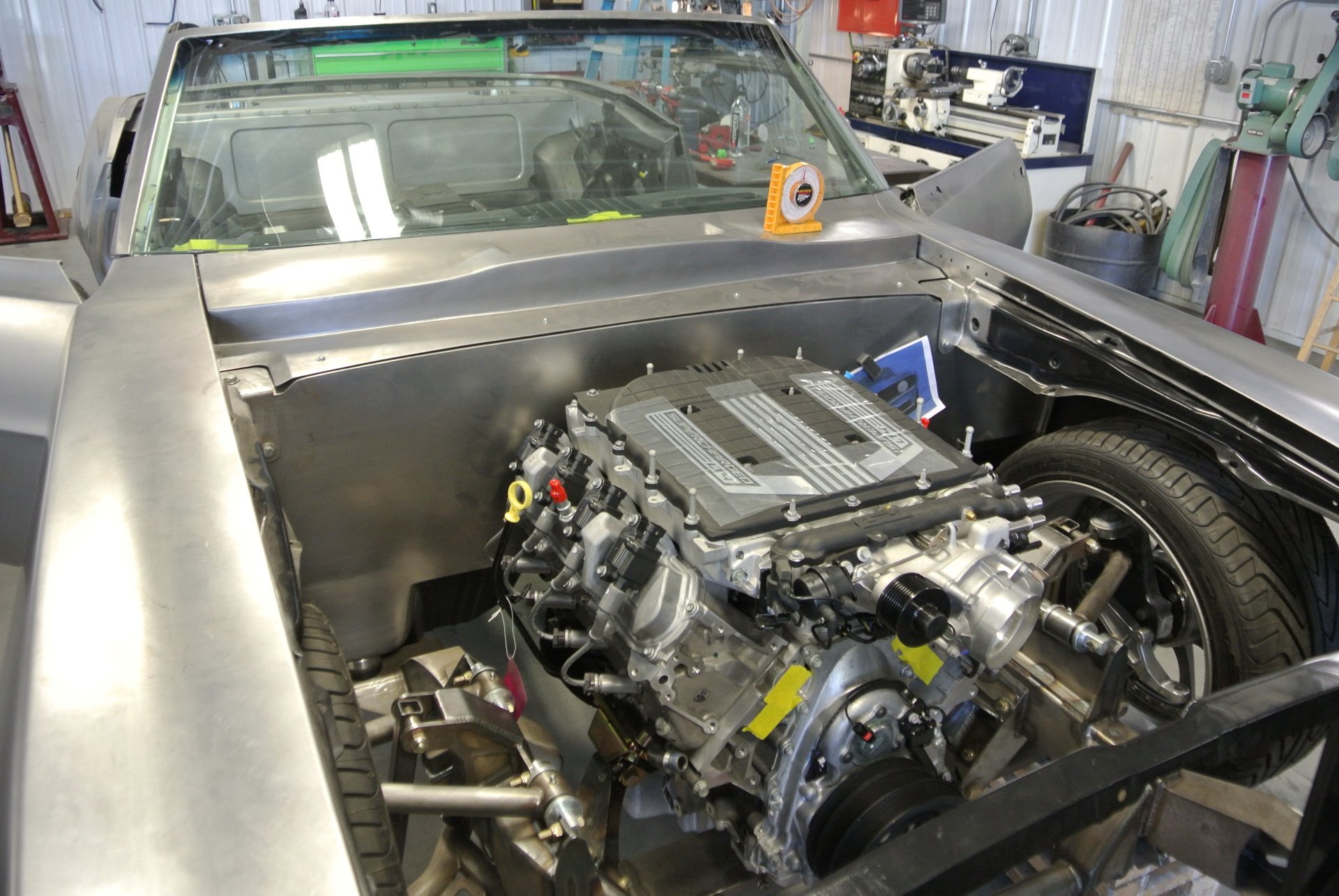 Gumer Alvero's custo built car, a 1969 Camaro. Built in Illinois