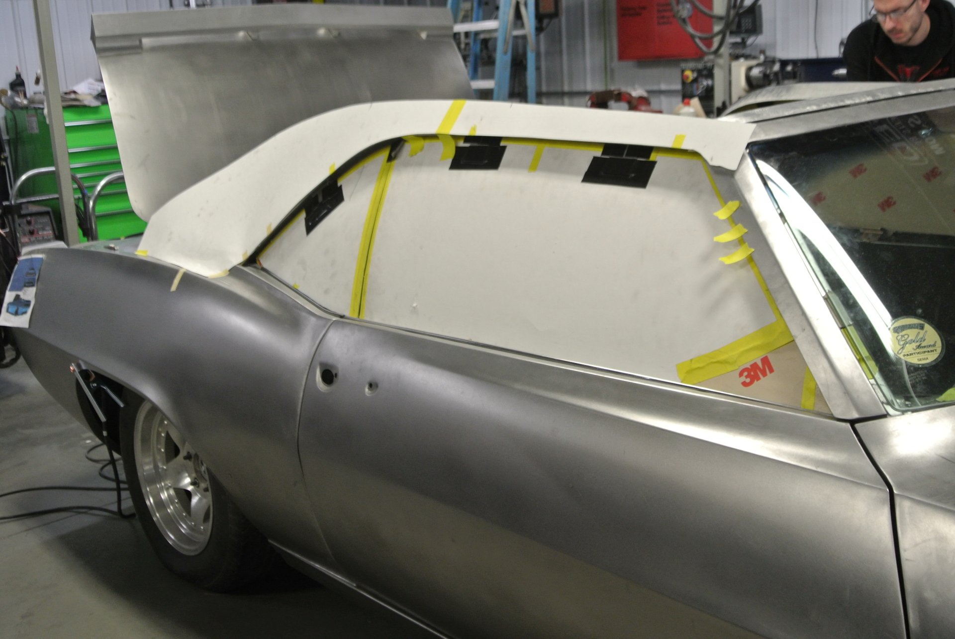 Gumer Alvero's custo built car, a 1969 Camaro. Built in Illinois