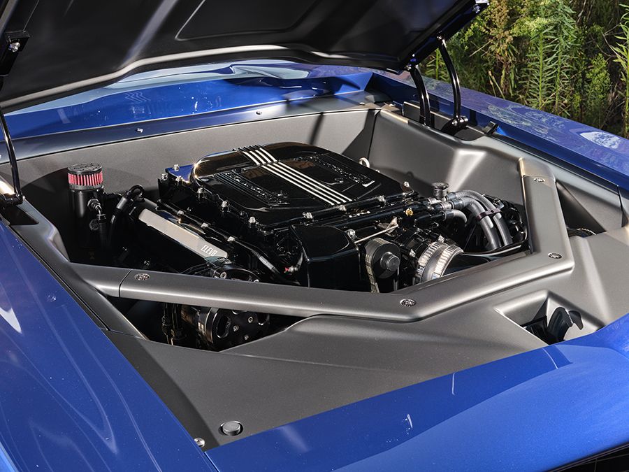 Gumer Alvero's custo built car, a 1969 Camaro. Built in Illinois