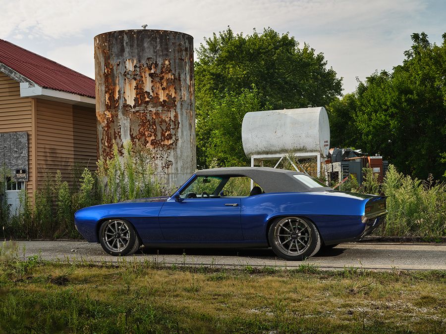 Gumer Alvero's custo built car, a 1969 Camaro. Built in Illinois