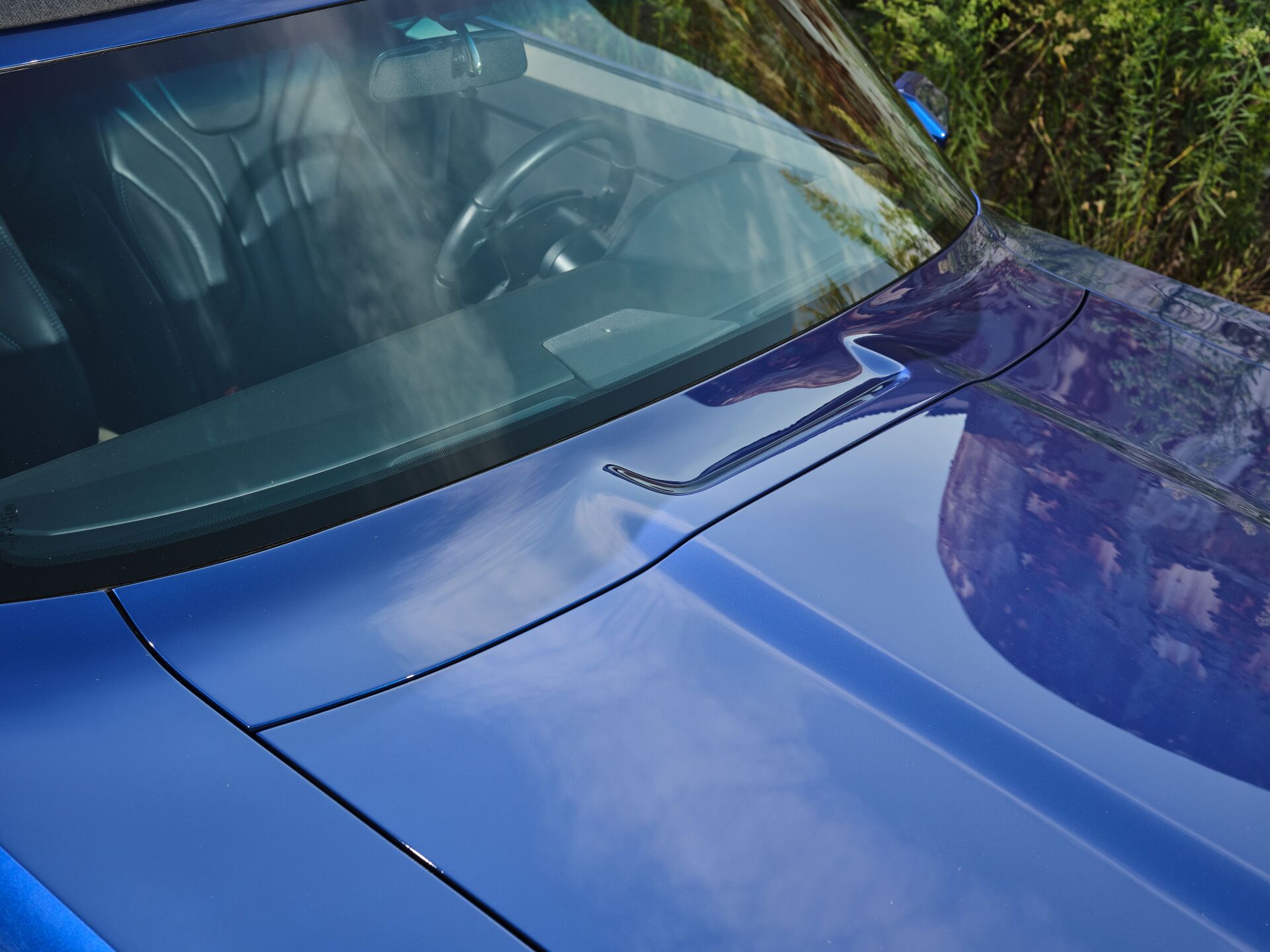 Gumer Alvero's custo built car, a 1969 Camaro. Built in Illinois