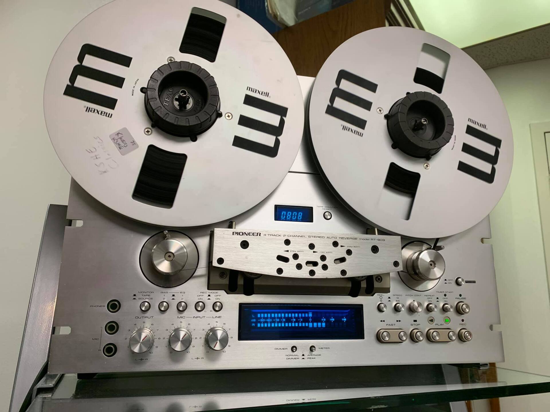 Vintage Electronics Repair & Sales | St. Louis, MO | Alpha Tech Electronics