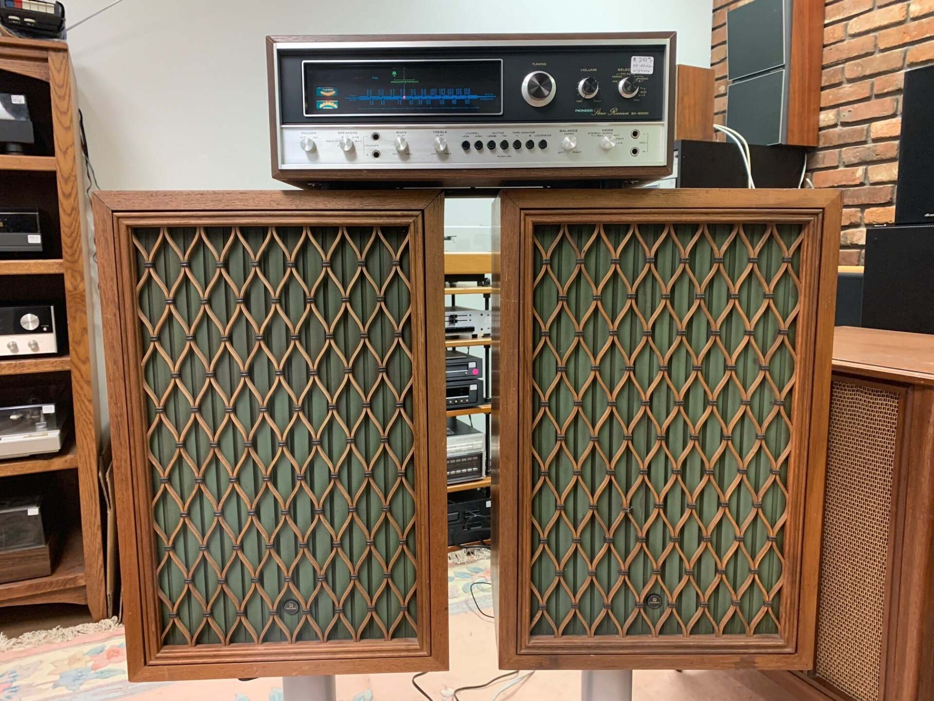 Vintage Audio Electronics Repair | St. Louis, MO | Alpha Tech Electronics
