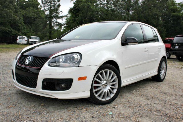 THE BEST USED CARS FOR YOUR GRAD