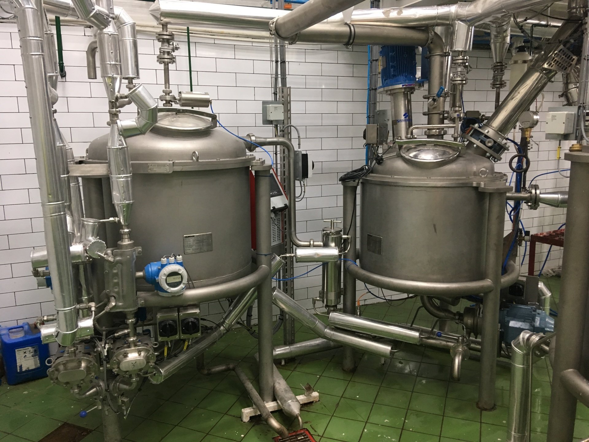 Chocolate and confectionery extrusion lines