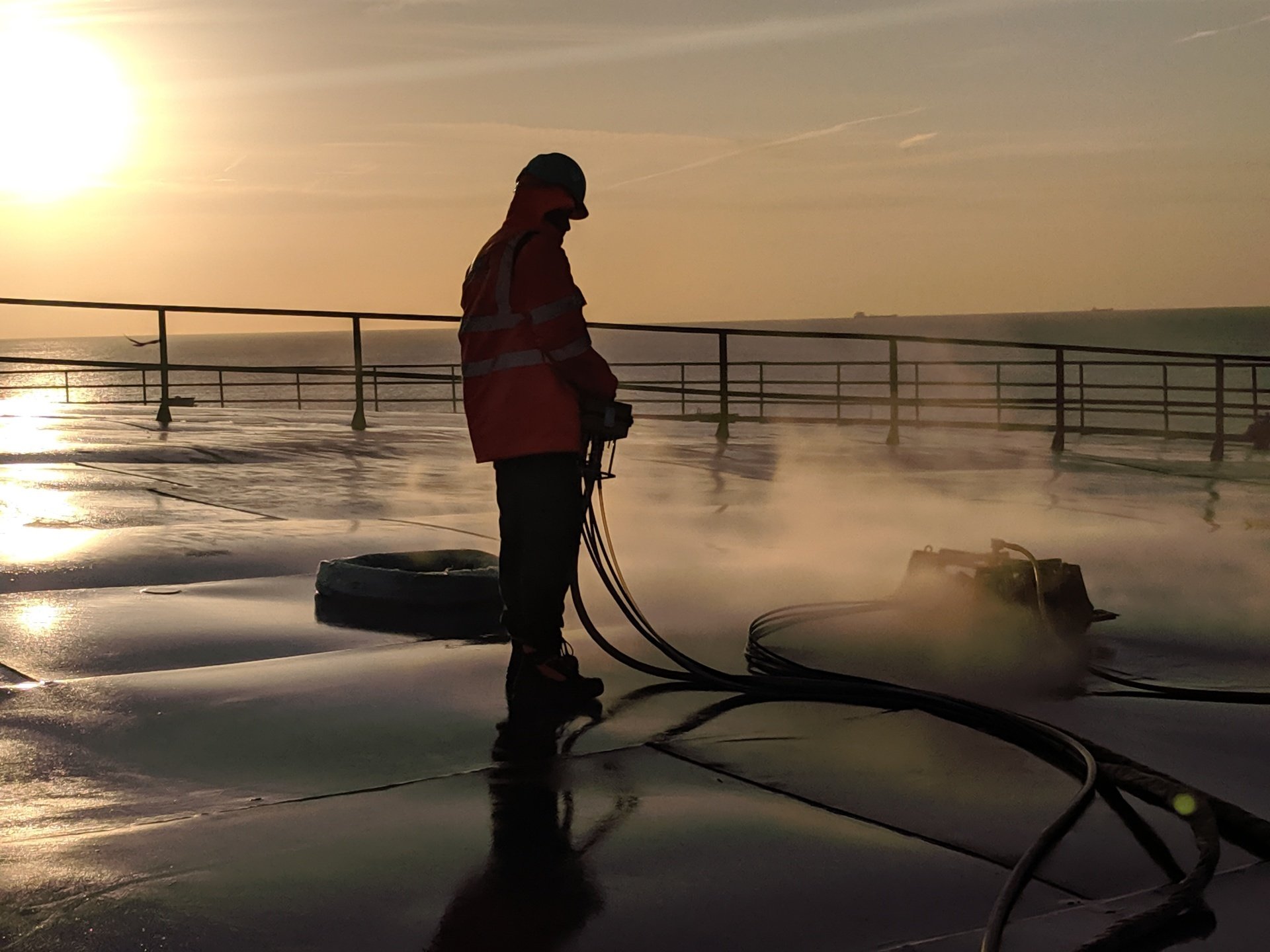 Hydroblasting | High-Powered Water Jetting | AmmLee