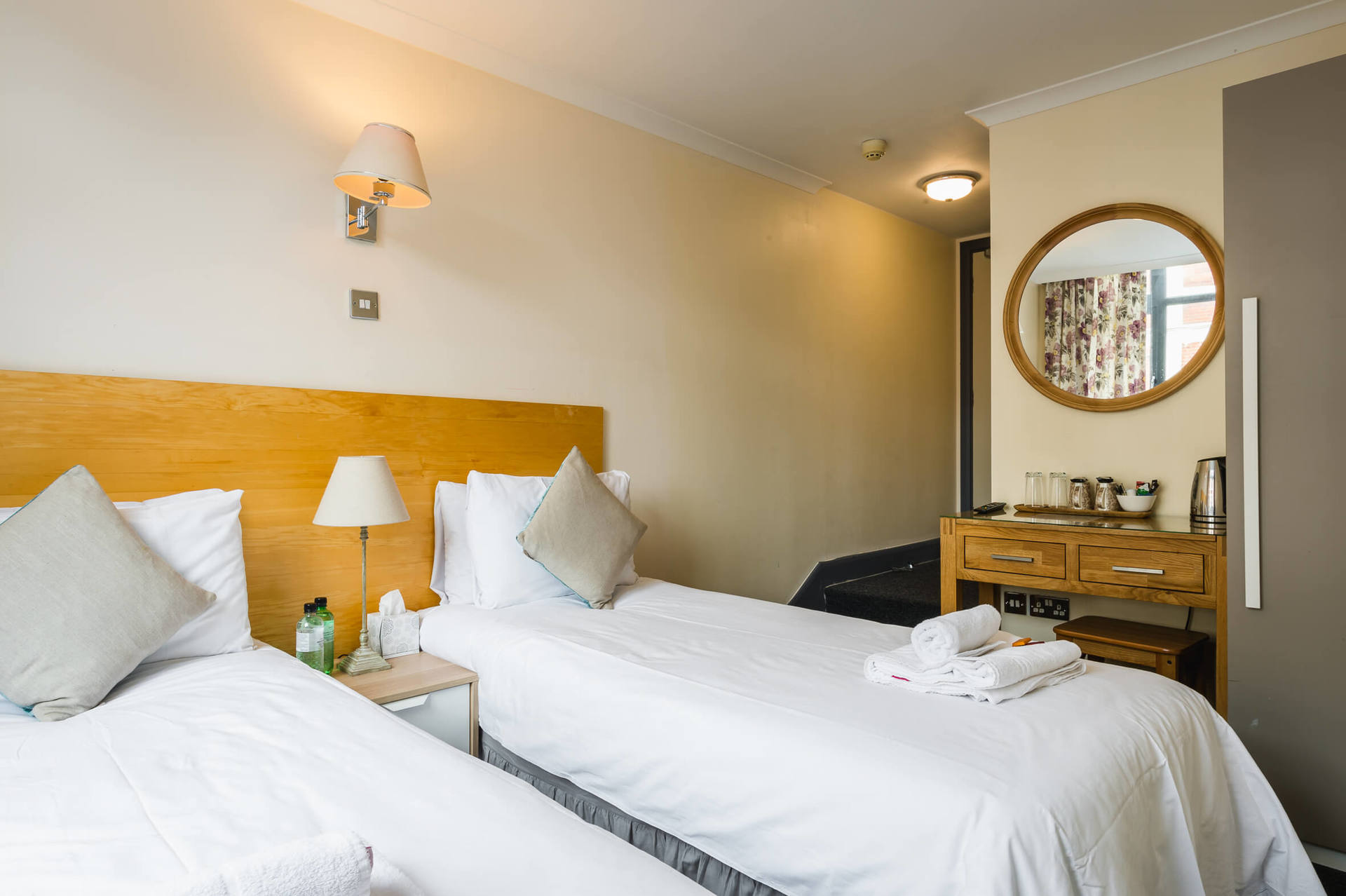 Budget Travel Accommodation - Oxford City Centre | George Oxford Hotel