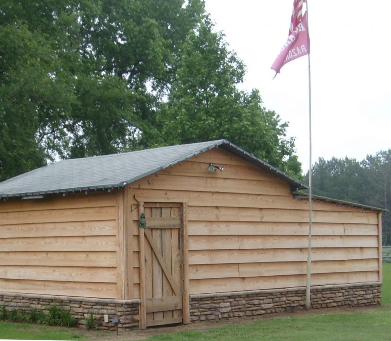 Rock Textured Precast Concrete Panels | Crete Cast Products