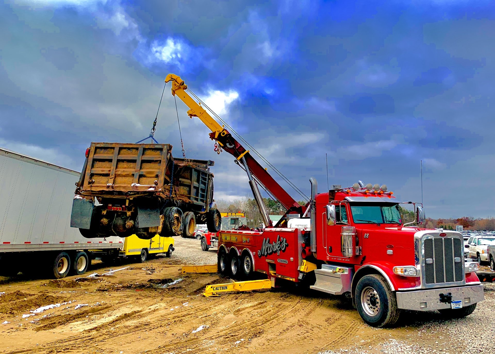 About Mark's Towing