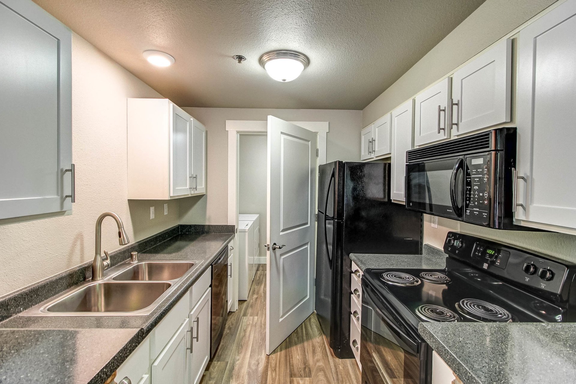 Residential: Meridian Terrace Townhomes